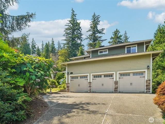 9017 st Ave SE, Snoqualmie, WA 98065