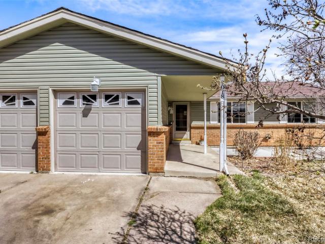 9018 W 77th Place