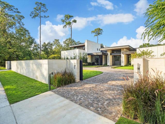 9010 Memorial Dr, Houston, TX 77024 | Compass