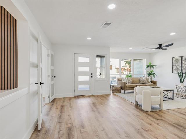 9011 Liptonshire Dr, Dallas, TX 75238 | MLS #21224