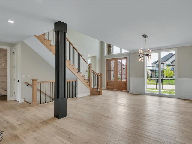 9011 Port Washington Drive
