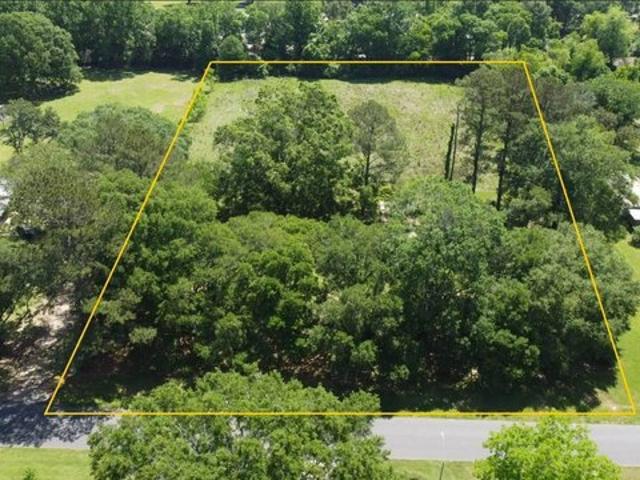 9012 E Vernon Rd, Zachary, LA 70791
