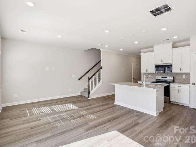 9012 Foggy Brook Loop