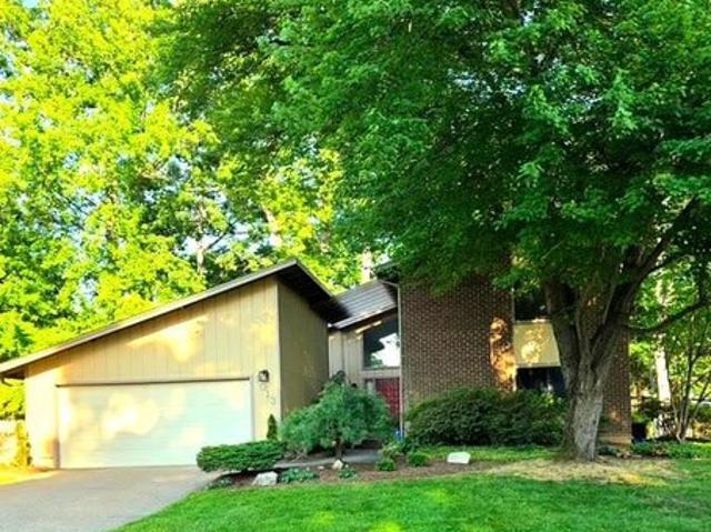 9013 Fort Craig Dr, Burke, VA 22015