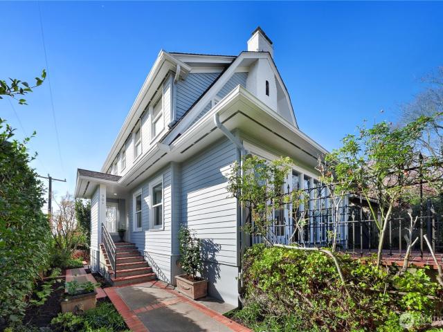 901 11th Ave E, Seattle, WA 98102 | Compass