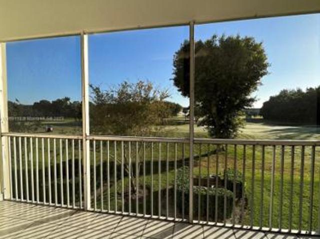 901 128th Ave SW #209E, Pembroke Pines, FL 33027