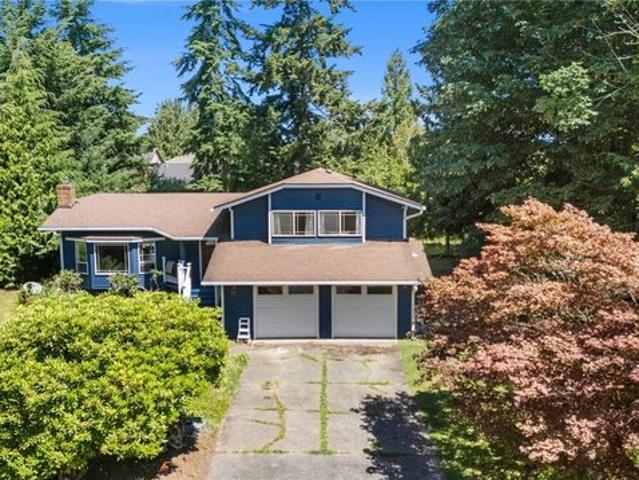 901 153rd Pl SW, Lynnwood, WA 98087