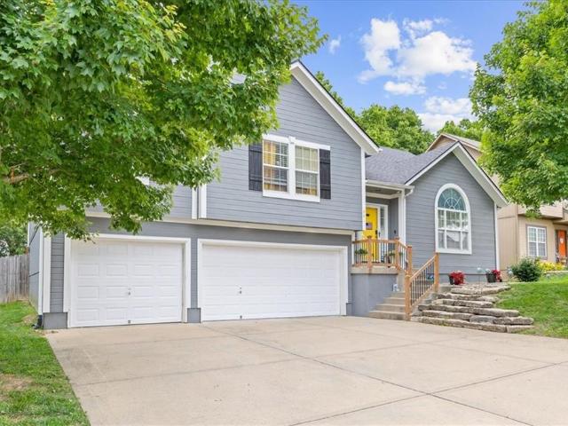 901 Colonial Drive