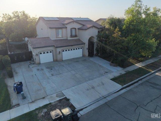 901 Cabernet Dr, Wasco, CA 93280