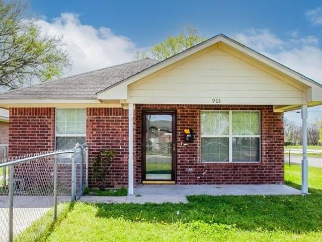 901 Calumet St, Waco, TX 76704