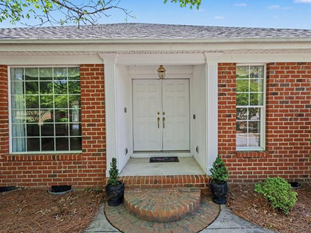 901 Carob Court