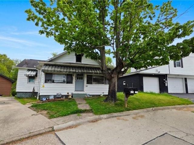 901 and 903 Lenore St, Parkersburg, WV 26101