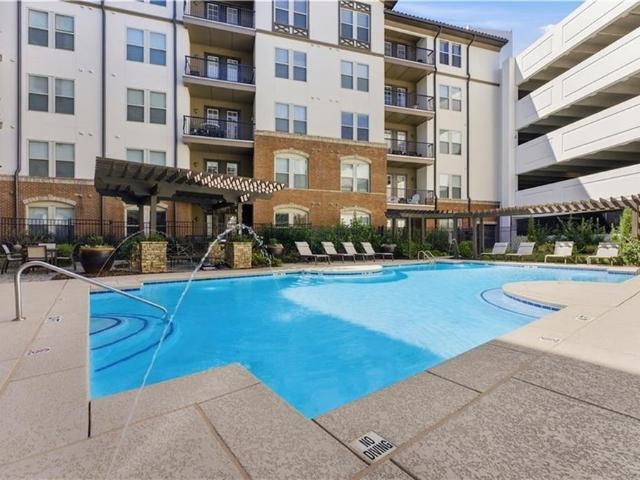 901 Abernathy Road NE 5280