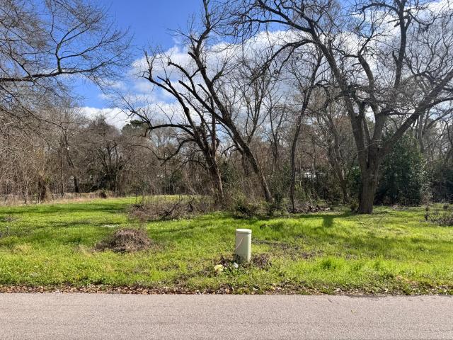 901 Avenue C Huntsville, TX 77320 | MLS #88738