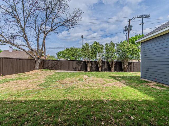 901 Bandera Ln, Garland, TX 75040 | MLS #21313