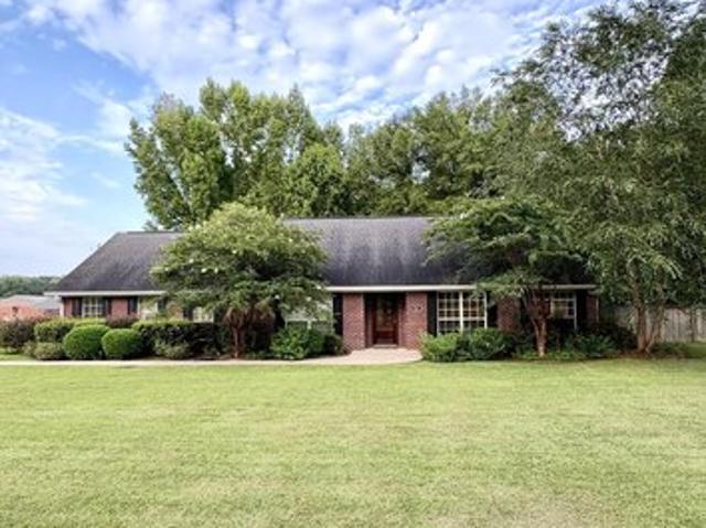 901 Beech St, Enterprise, MS 39330