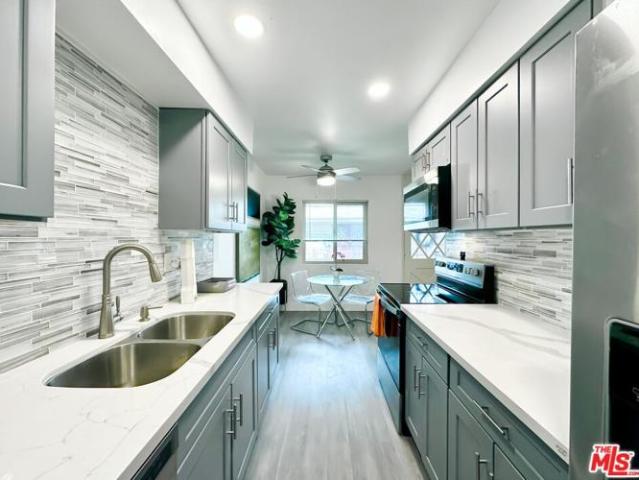 901 E Linden Ave #18, Long Beach, CA 90813