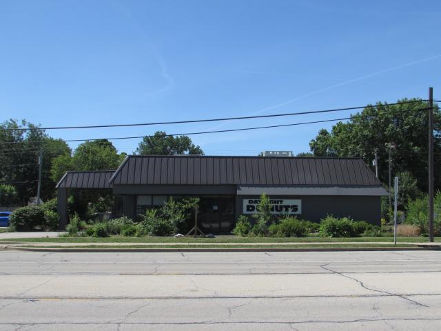 901 E Southline Rd, Tuscola, IL 61953 | MLS #12081 | Compass