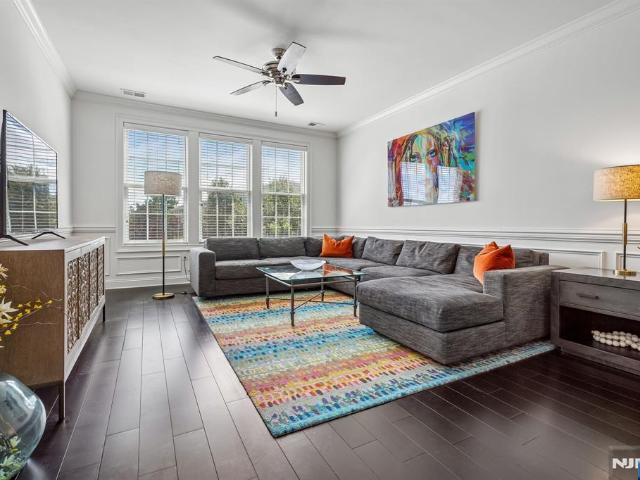 901 Four Seasons Lane