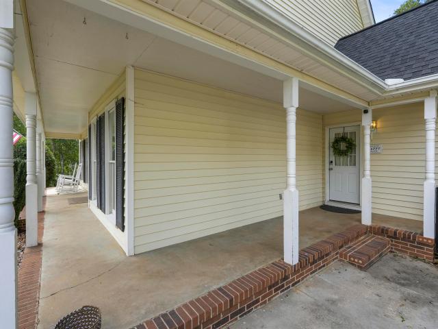 901 Huntington Road