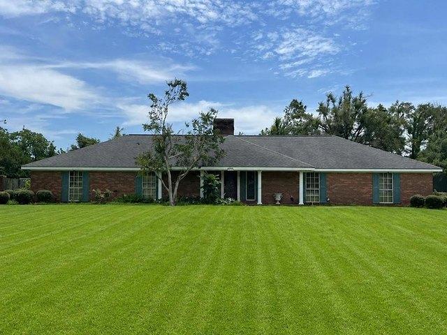 901 Julia St, Isola, MS 38754