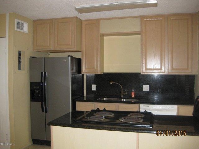 901 Ocean Blvd Apt 72, Atlantic Beach, FL 32233