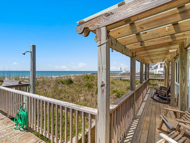 901 Ocean Drive