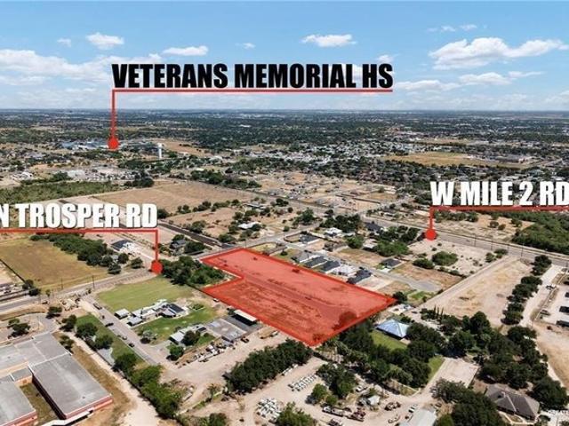 901 Mountain Rd, Mission, TX 78573