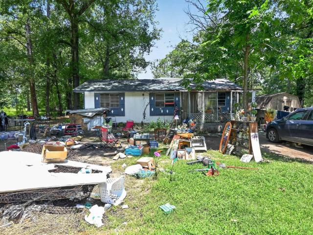 901 Mockingbird Lane