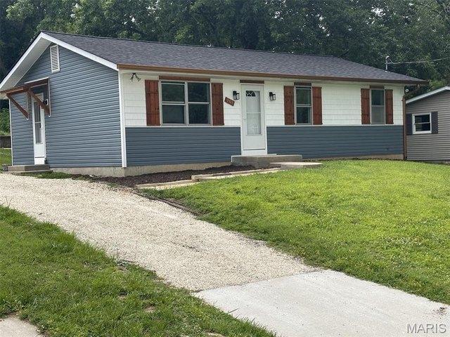 901 Morgan St, New Haven, MO 63068
