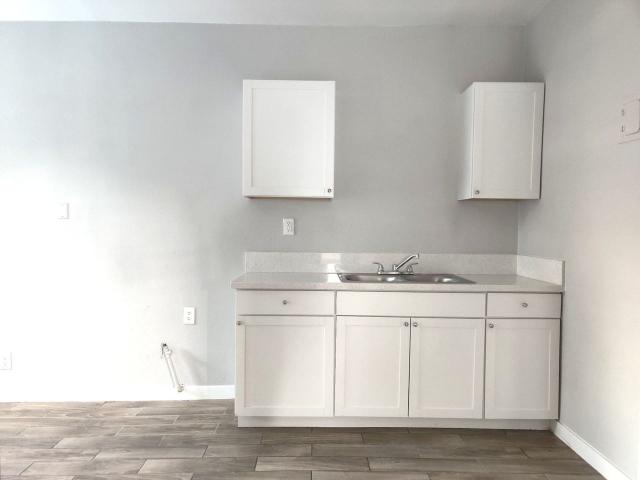901 N Arrowhead 1 Bedroom Apartment for Rent at 901 N Arrowhead Ave, San Bernardino, CA 92410 Downtown San Bernardino