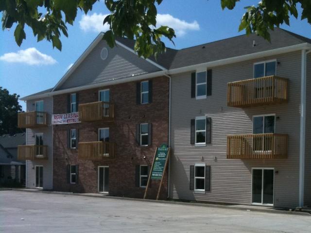 901 North 6th Street 1 Bedroom Apartment for Rent at 906 N 7th St, Lafayette, IN 47904 Lincoln