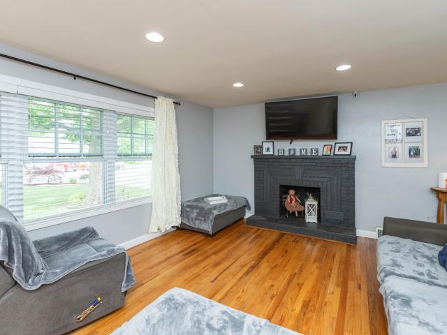 901 North Drive