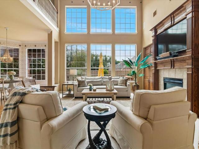 901 Niblick Court