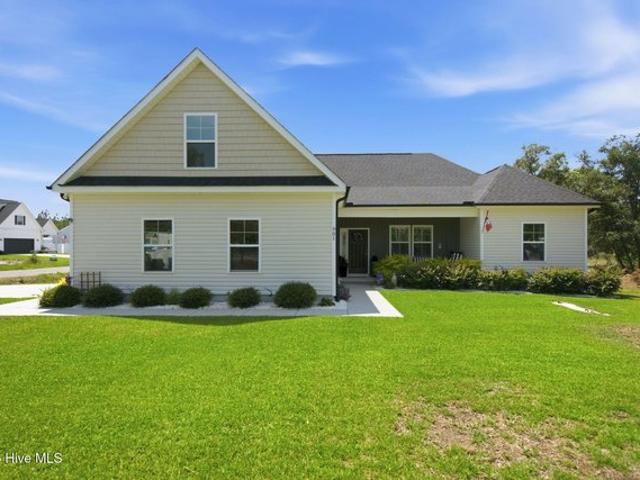 901 Nicklaus Rd, Southport, NC 28461