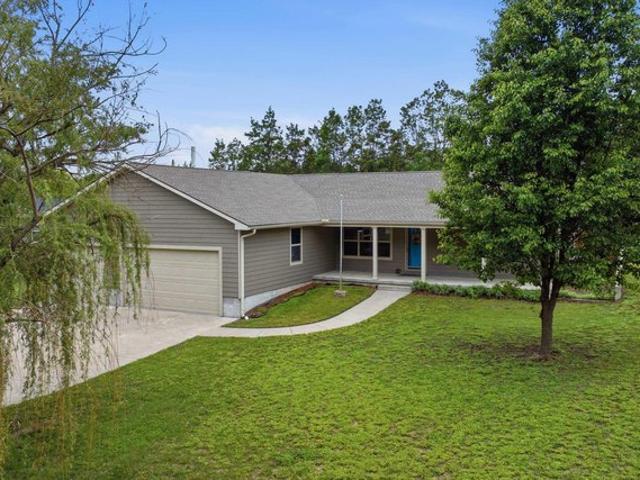 901 Nicholson Rd, Chapman, KS 67431
