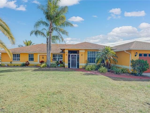 901 NW 3rd Pl, Cape Coral, FL 33993
