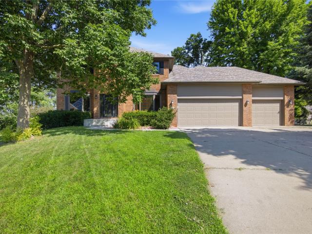 901 NW Campus Ridge Court