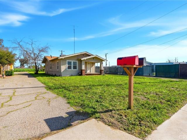 901 S 11th