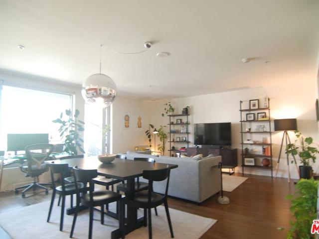 901 S Flower Street 505