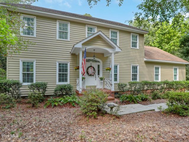 901 Saltwood Lane