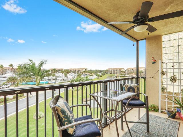 901 Seafarer Cir, Unit 403, Jupiter, FL 33477 | MLS #R11158