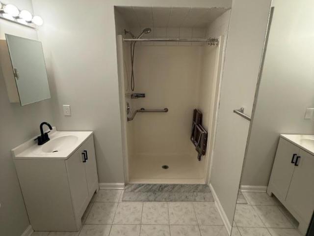 901 Stuyvesant Unit 110