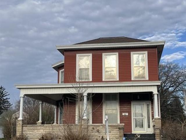 901 Summer St, Burlington, IA 52601