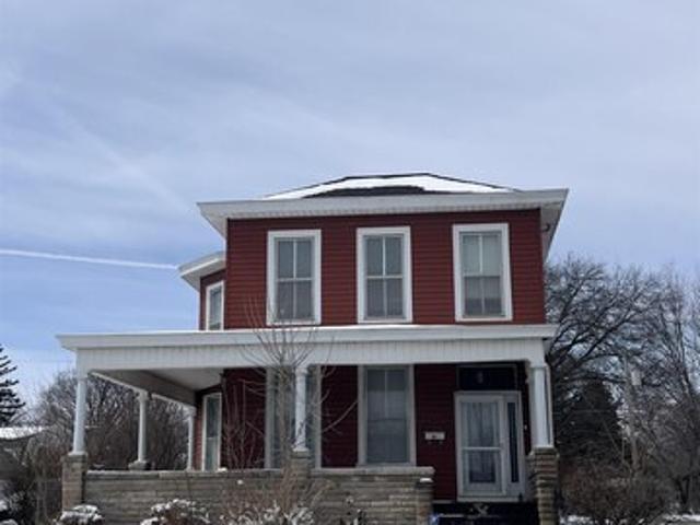 901 Summer St, Burlington, IA 52601