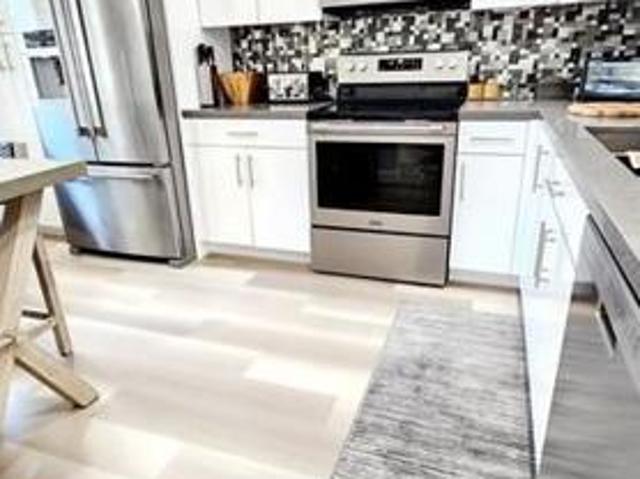901 SW 128th Ave #110E, Pembroke Pines, FL 33027