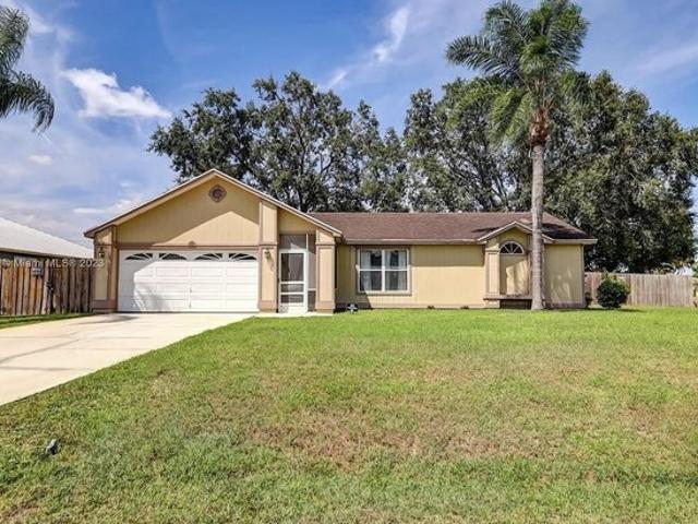 901 SW Gaitor Ave, Port Saint Lucie, FL 34953