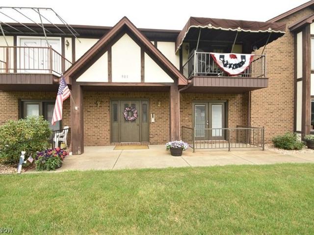901 Pearson Cir Unit 2, Boardman, OH 44512