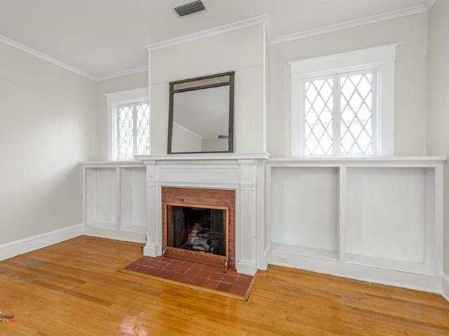 901 Prospect