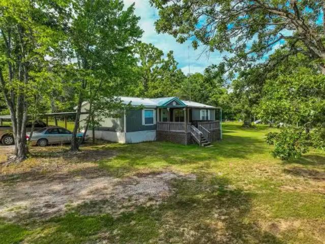 901 RED ROCK RD, NORMAN, OK 73026 Single Family Residence For.